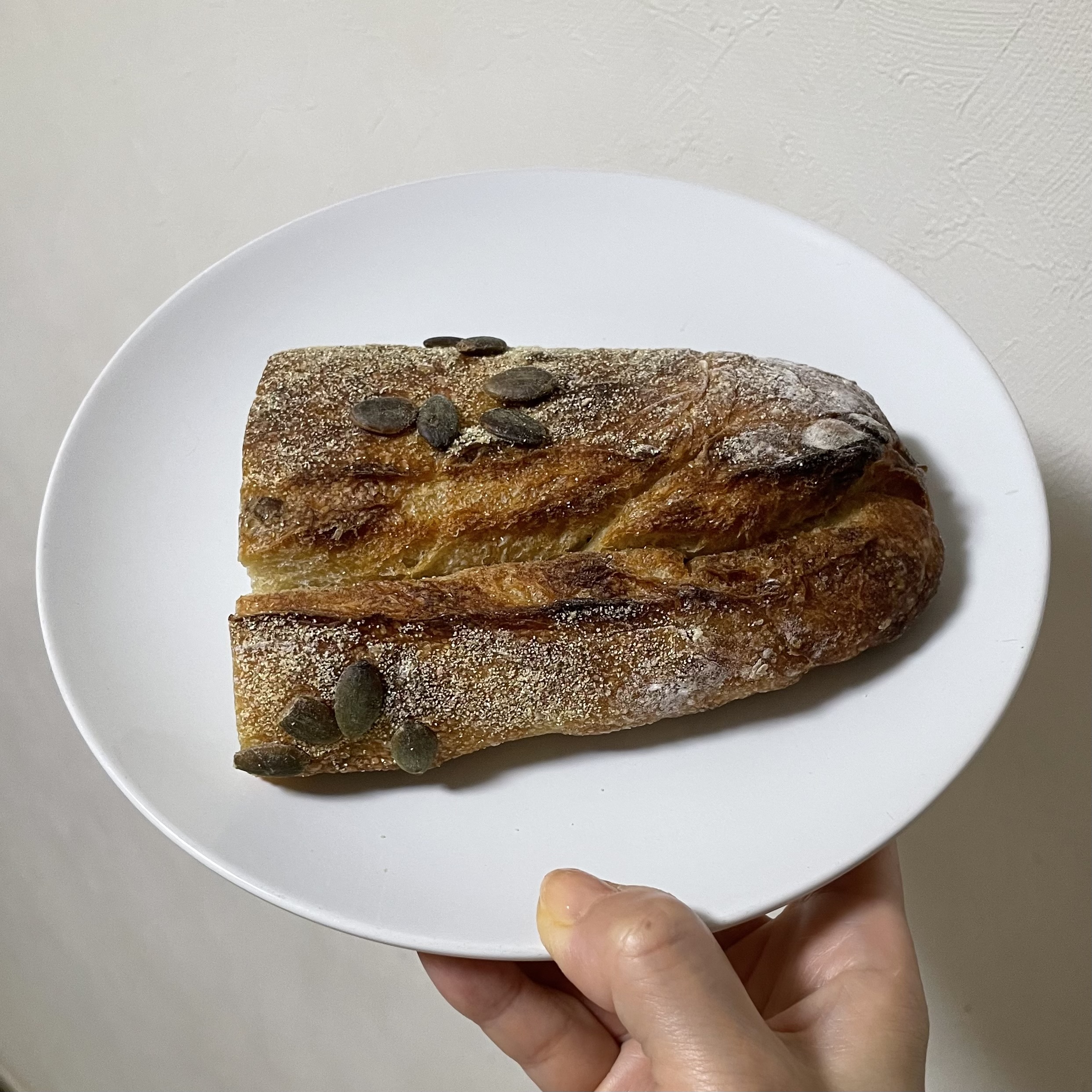 横浜の代表格パン屋さんシリーズ[4]【BLUFF BAKERY（ブラフベーカリー）高島屋横浜店】（神奈川県横浜市） | パンめぐ（ぱんめぐ・パンメグ）